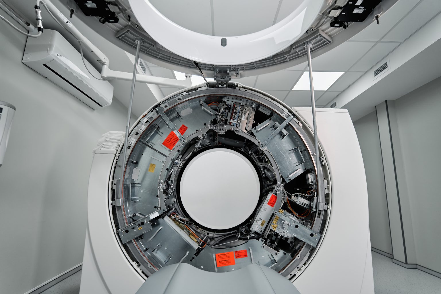 Resonancia Magnética: Un vistazo al futuro de la imagen médica - NeuroAiD™