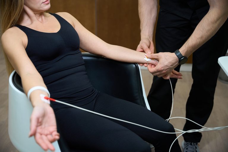 Electromiografía: evaluación de los músculos y nervios - NeuroAiD™